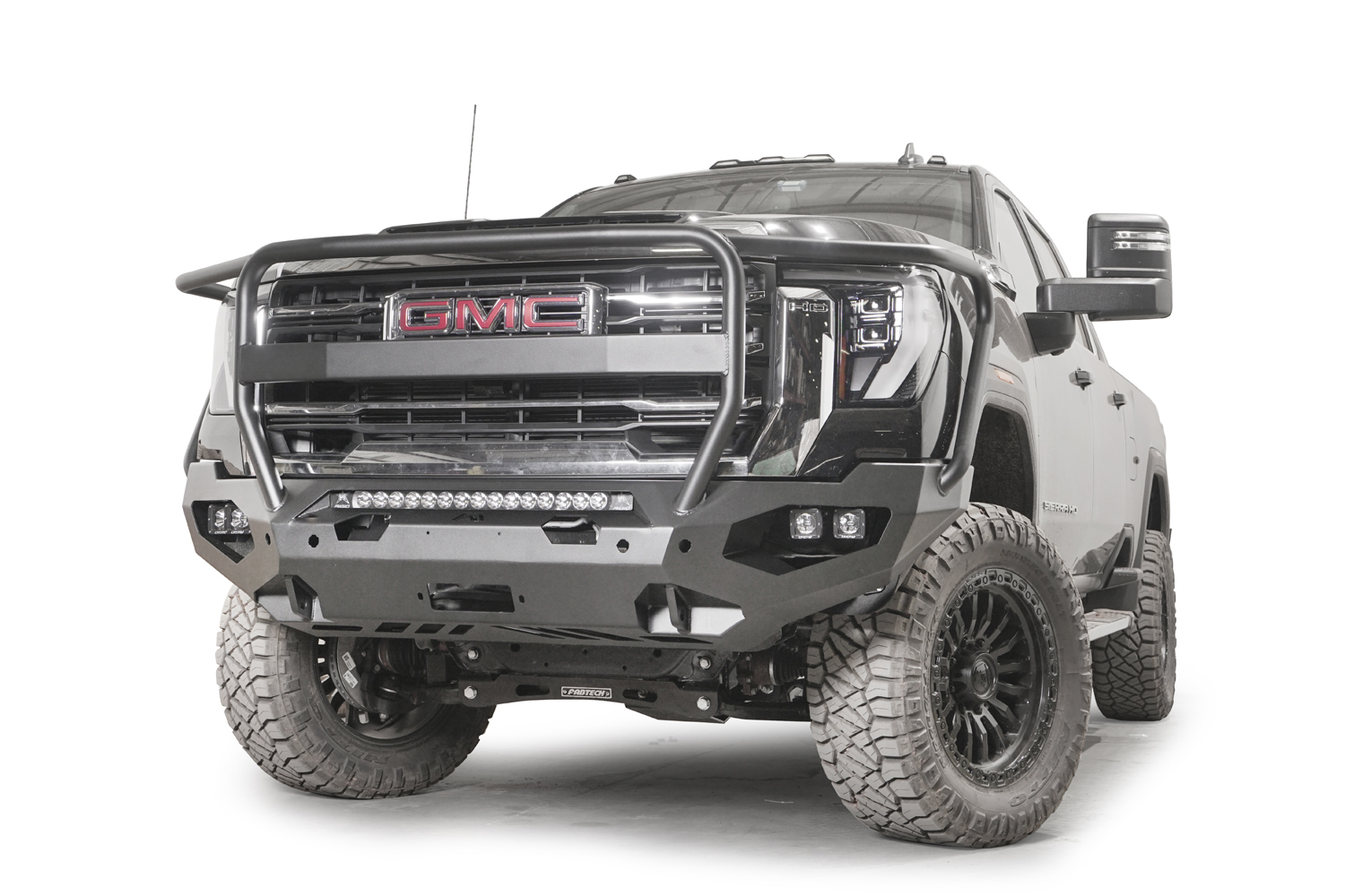 2024-2024 GMC 2500-3500 HD Matrix Front Bumper w/ Full Guard | Fab Fours