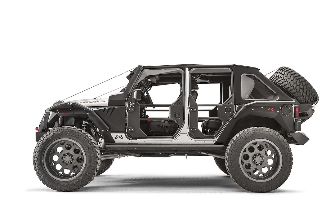 2007-2018 Jeep JK Slant Back Tire Carrier for the Y1261T | Fab Fours