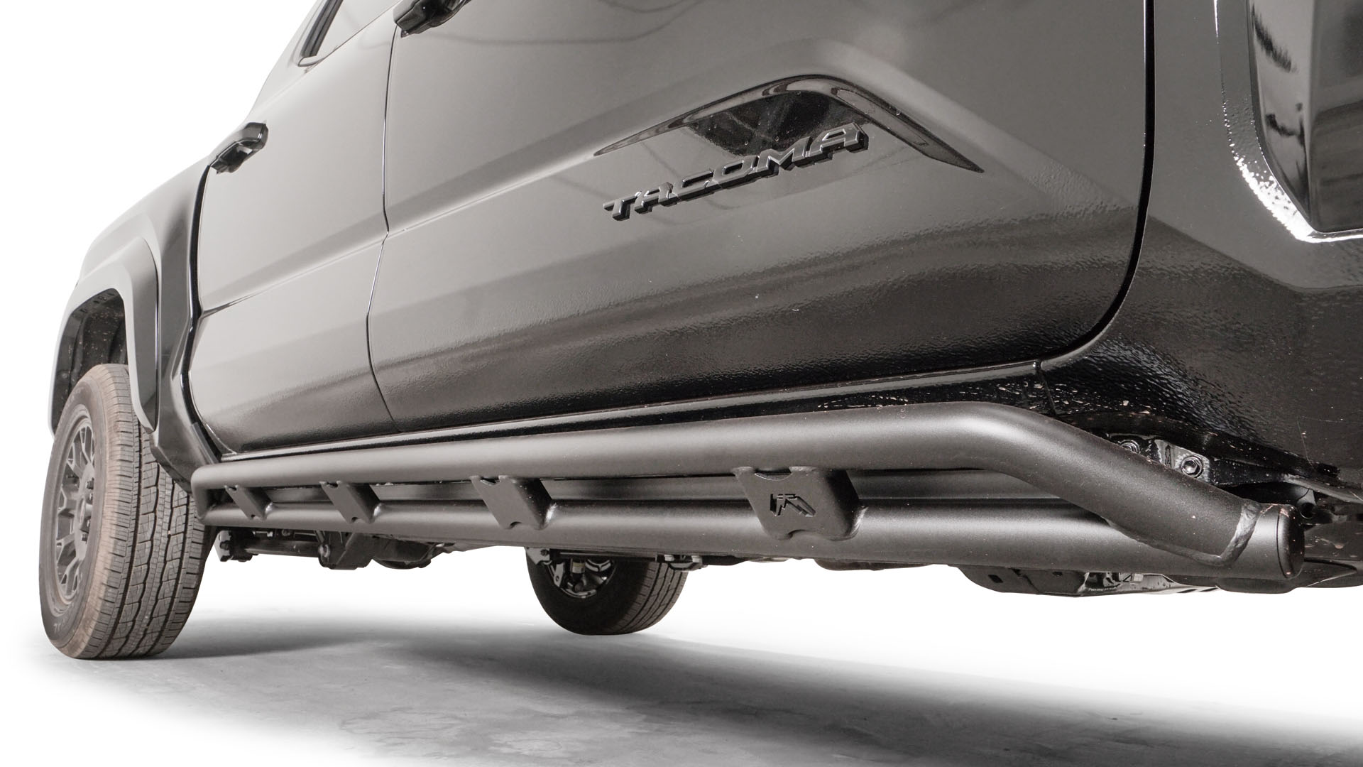 2024 Toyota Tacoma 4 Door Tube Rock Sliders | Fab Fours