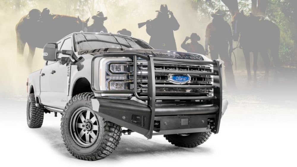 Best Heavy Duty Bumpers for your Ford Super Duty Work Truck | Fab Fours